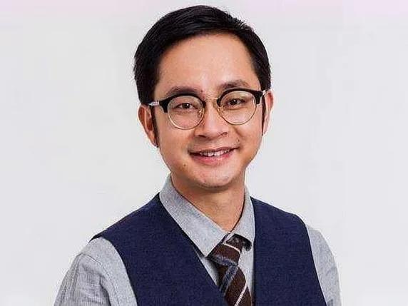 Li Shaojun, editor-in-chief of "Poetry Magazine", was questioned by ...