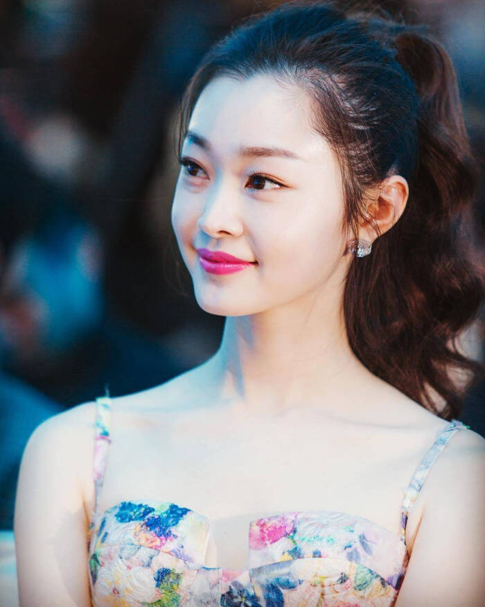 Little gossip of Song Yi, Zhang Binbin, Chen Weiting and other stars ...