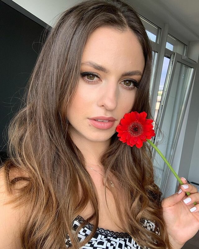 I believe you have never seen the "most beautiful" Lithuanian - iNEWS