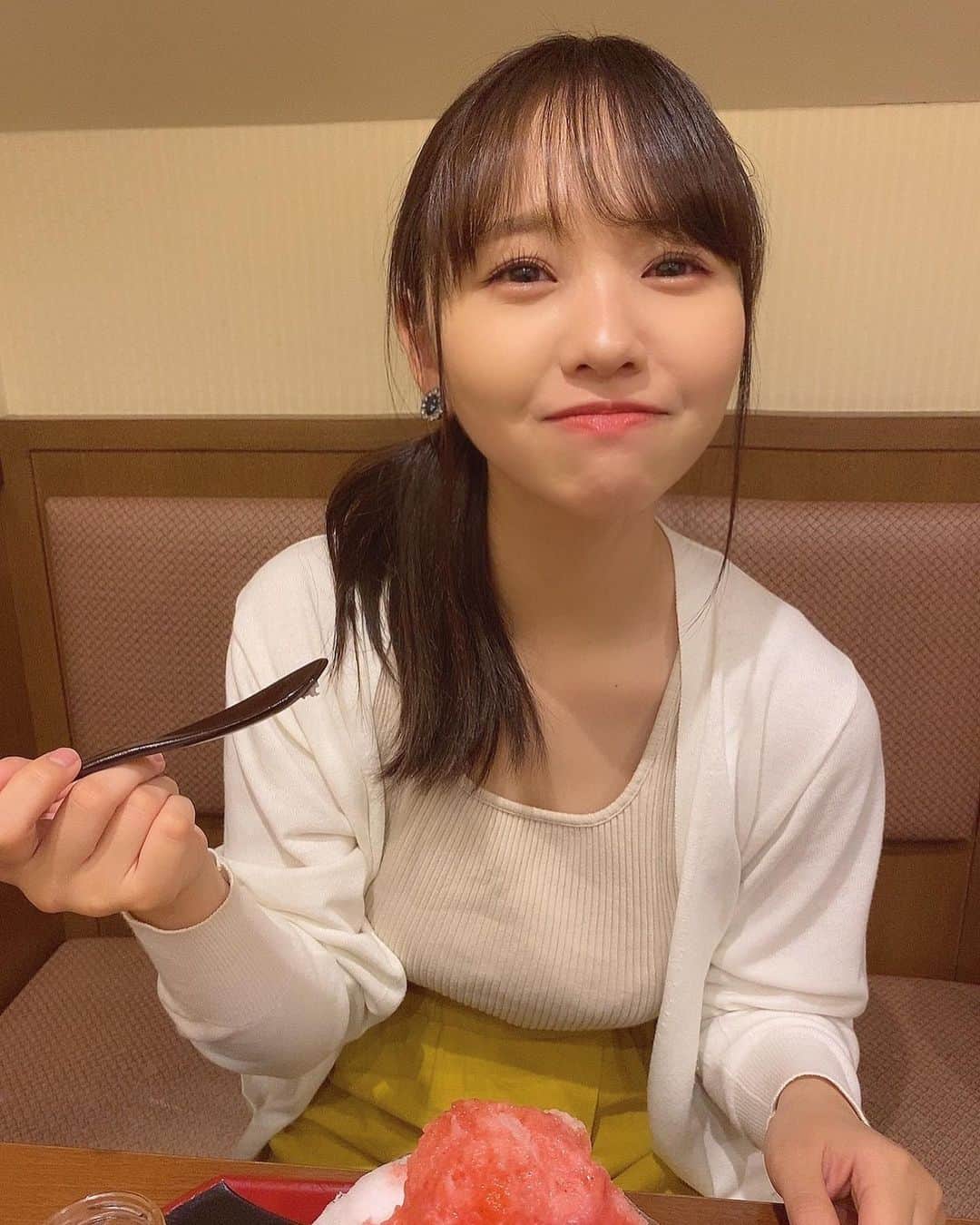 NMB48 Hongo Yuba, the essence of the cover volume for the first time ...