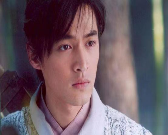 Hu Ge and Xue Jianing are in the same frame again after 12 years. The ...
