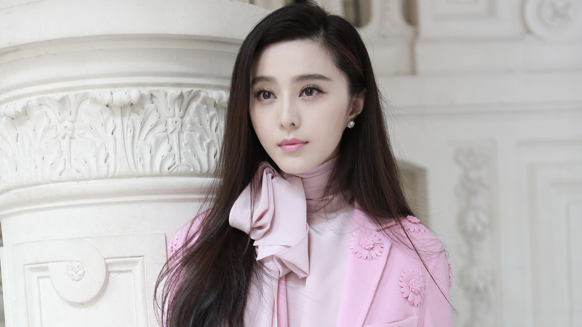 Entertainment reviews: Fan Bingbing, Wu Yifan, Su Xiaotong, Zhang ...