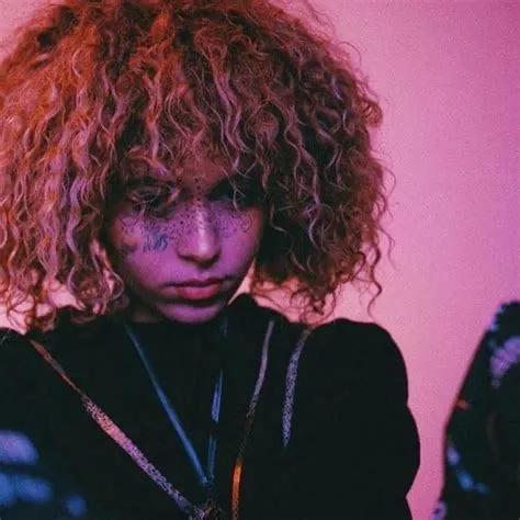 Beautiful actress: Aylek$ - iNEWS