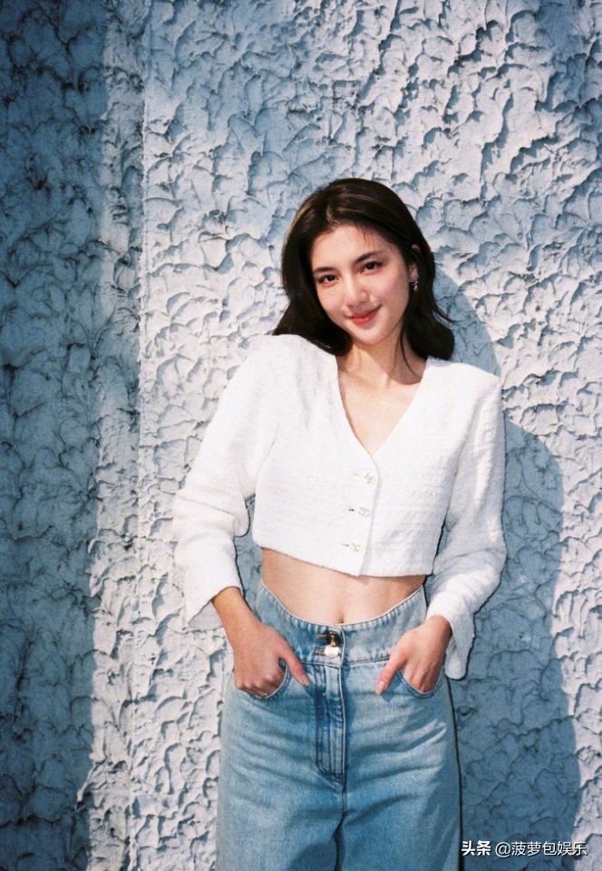 After breaking up, the ex-girlfriend still contacted Lin Feng, but ...