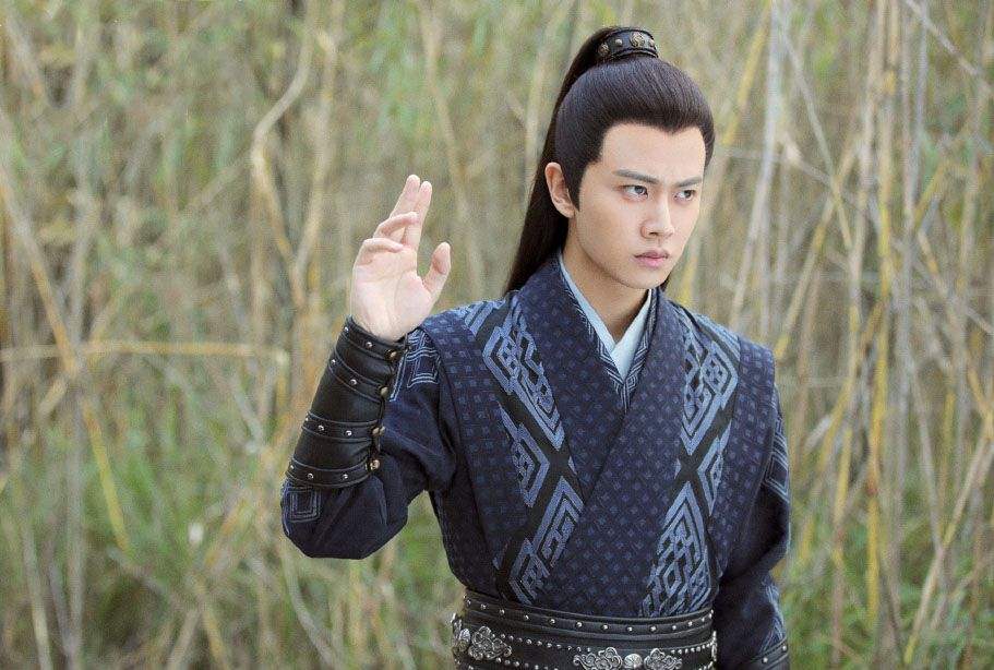 Why did Ren Jialun never expose his wife after two years of marriage ...