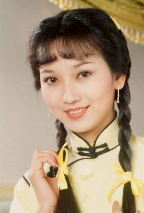 Time Overlap: Jiang Ying VS Zhao Yazhi - iNEWS