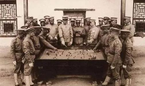 During the Revolution of 1911, the Beiyang Army had only six towns. Why ...