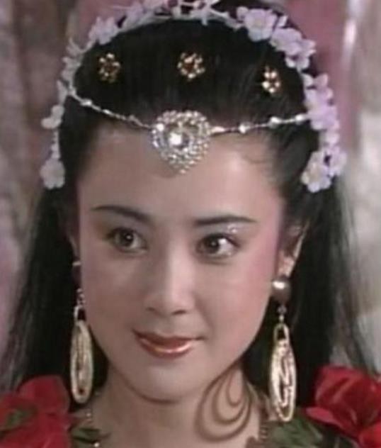 Fu Yiwei's destruction history: What did she experience from "the most ...