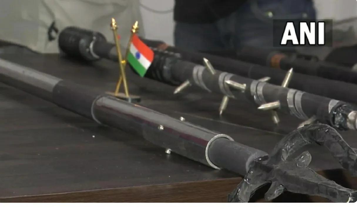 Facing the electric trident of the Indian army, how should the People's ...