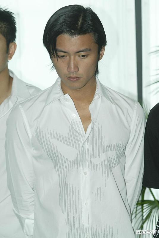 Why did Nicholas Tse leave the music at the peak of his music? - iNEWS