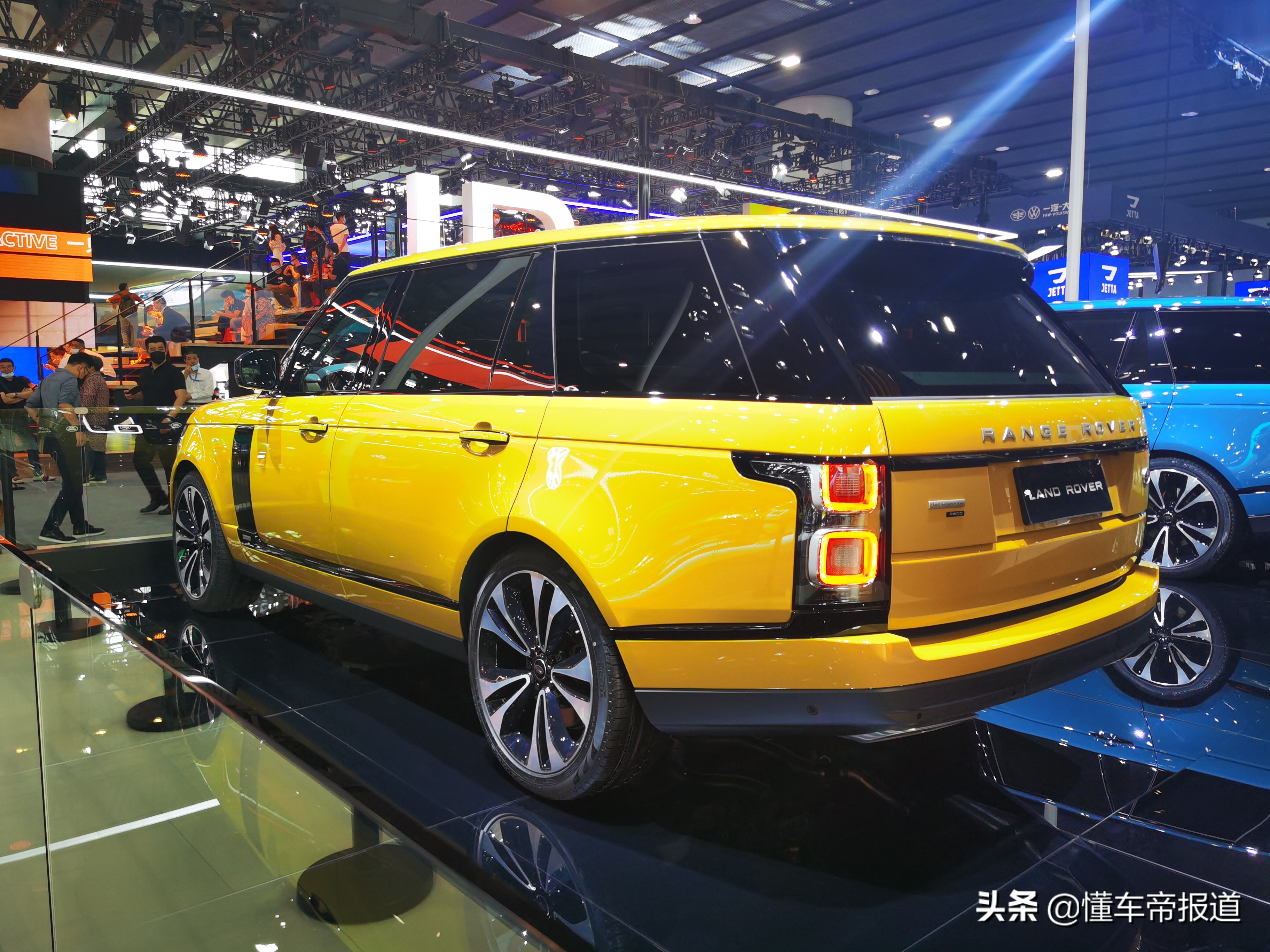 Land Rover Range Rover Re-enacted Bahamas Golden 50th Anniversary ...