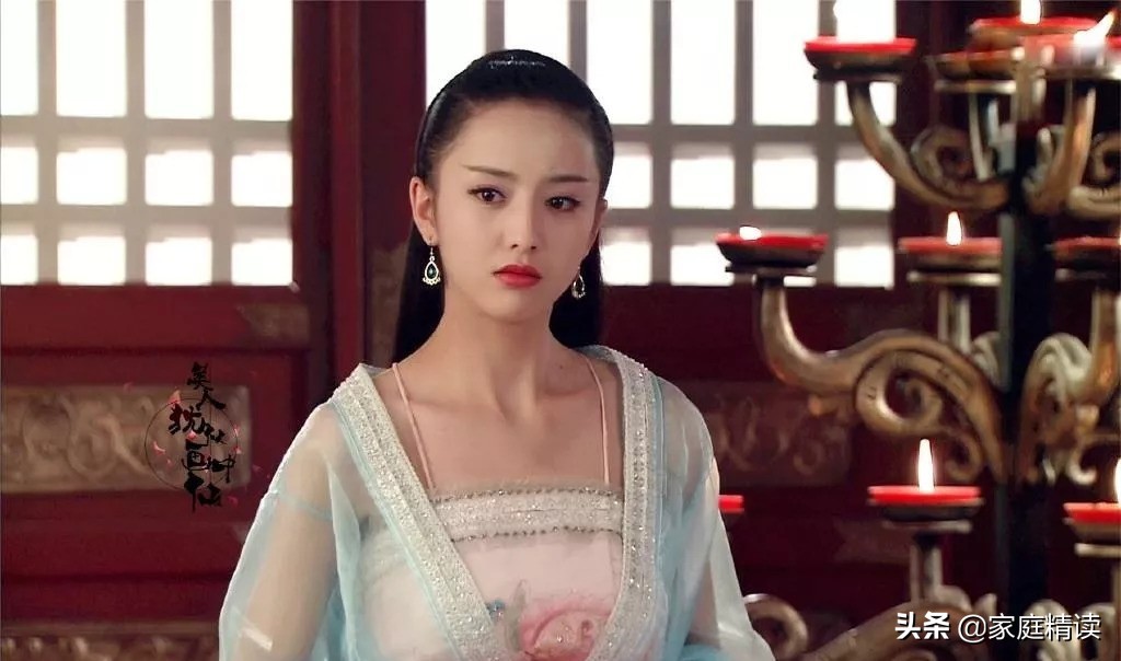 Laugh talk: "The palm dance" Zhao Feiyan was replaced by, was kicked ...