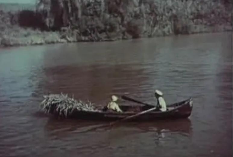 The old Romanian movie "The Adventures of Babushka", a thrilling ...