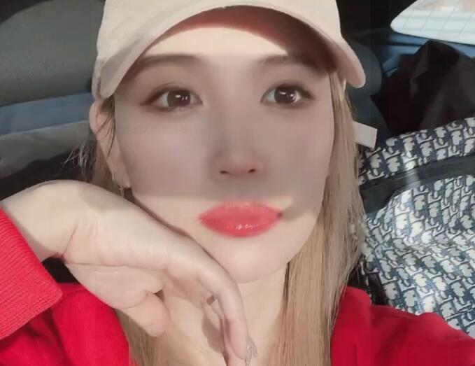 Ma Rong shares Selfie and beautiful video, intentionally show off the ...