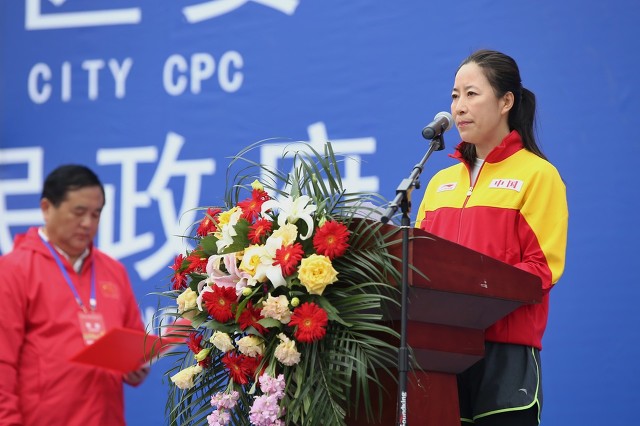The lonely Olympic champion Wang Liping, no one applauded after winning ...