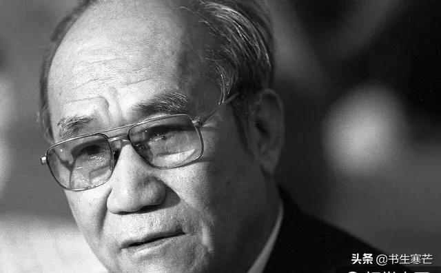 Is cross talk art? How does cross talk balance the relationship between ...