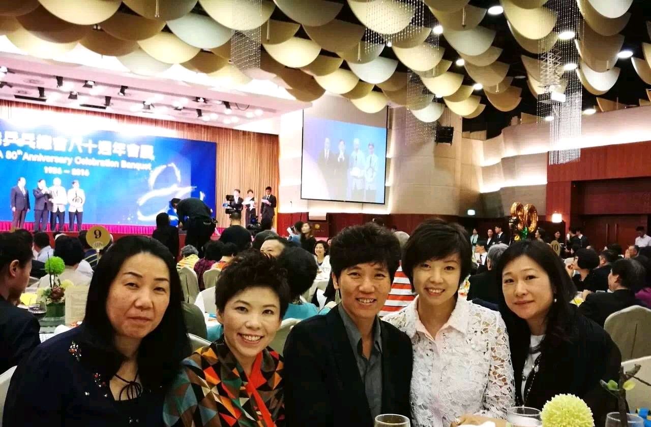 National Ping Pong lacks female coaches. Deng Yaping and Ma Lin, which ...