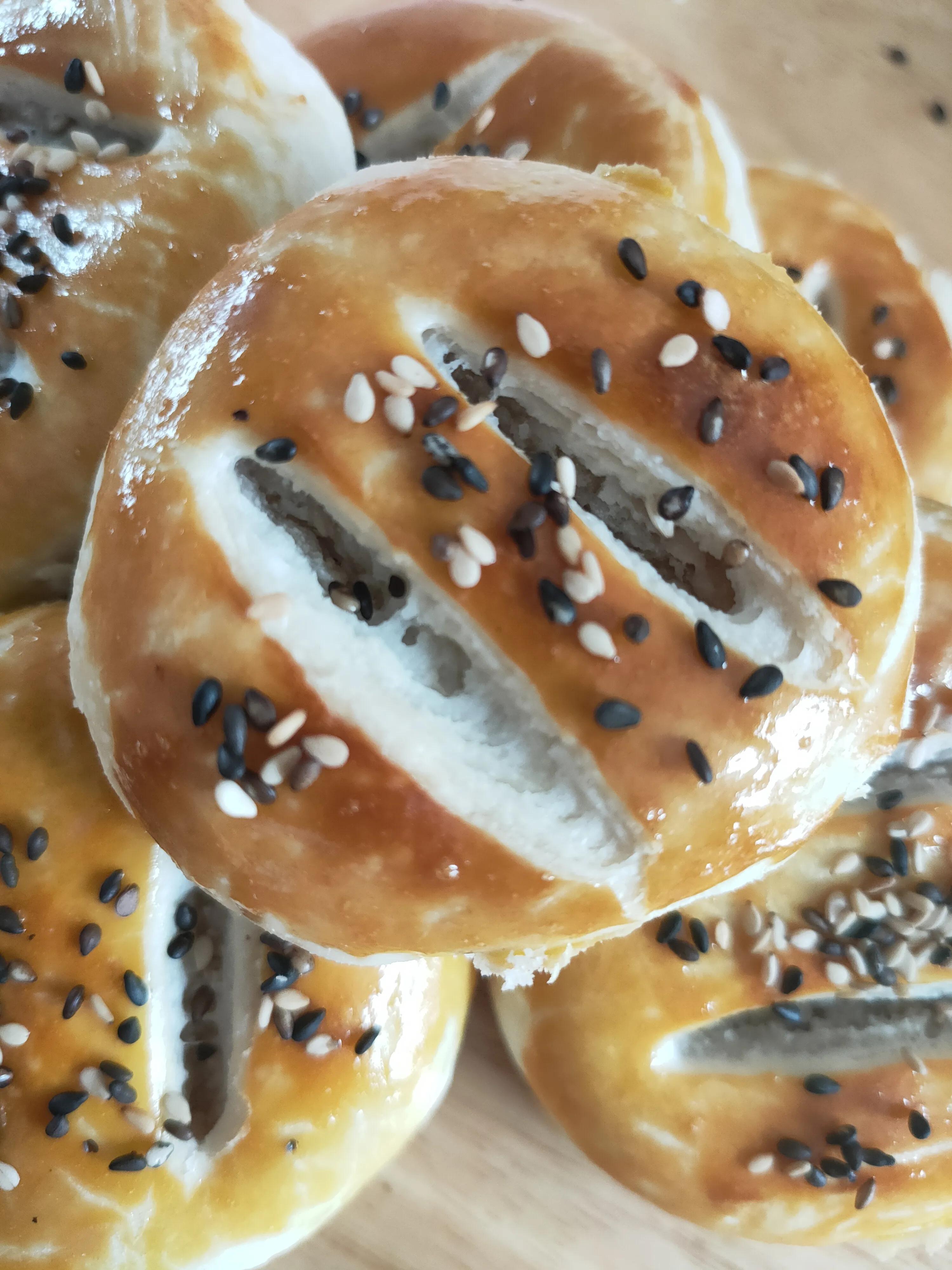Chinese pastry wife cake recipe and production method - iNEWS