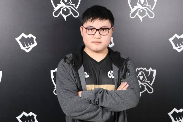 LPL makes a big move again, BLG pulls the championship team for Uzi again, Uzi may join the left ...
