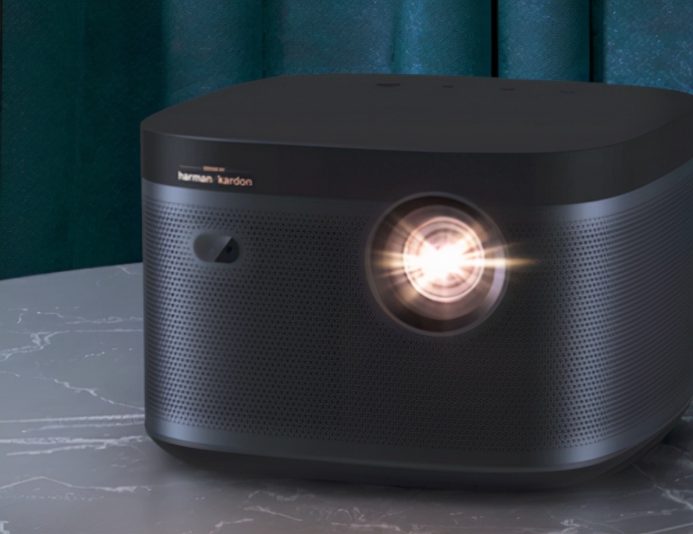 XGIMI NEW Z8X intelligent projection, redefines a new life scene - iNEWS