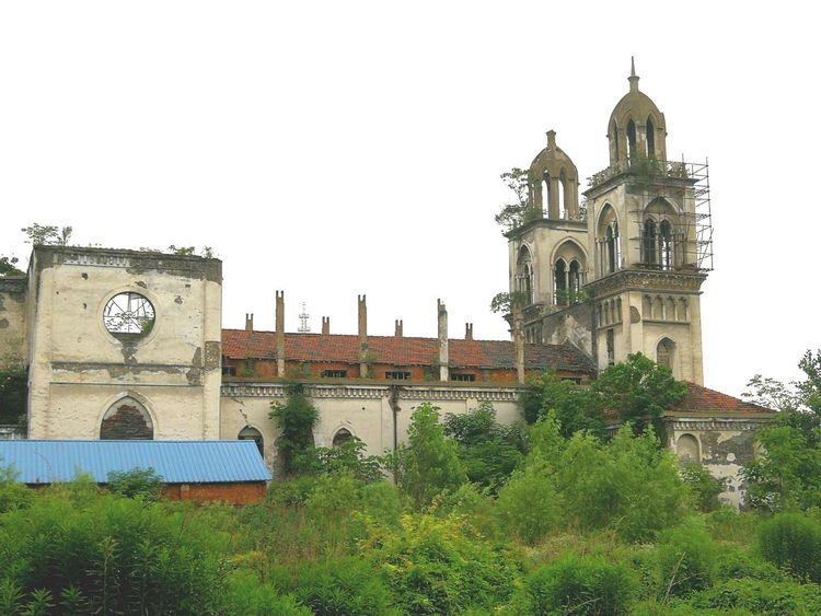 The largest remaining Catholic church in China - iNEWS