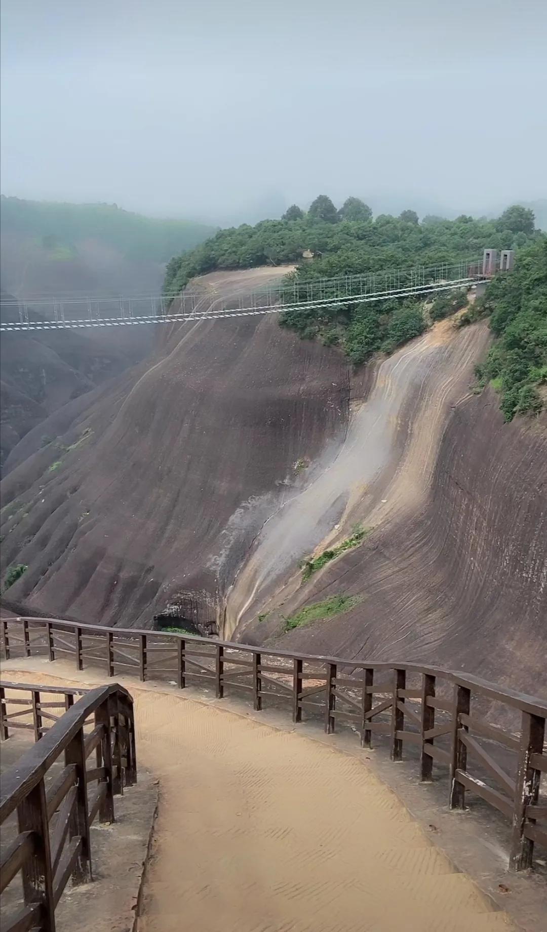 Appreciation of the scenery of Gaoyiling in Chenzhou, Hunan () - iNEWS