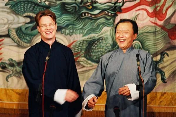 Was awakened by Feng Gong's words, after leaving China, cross talk ...