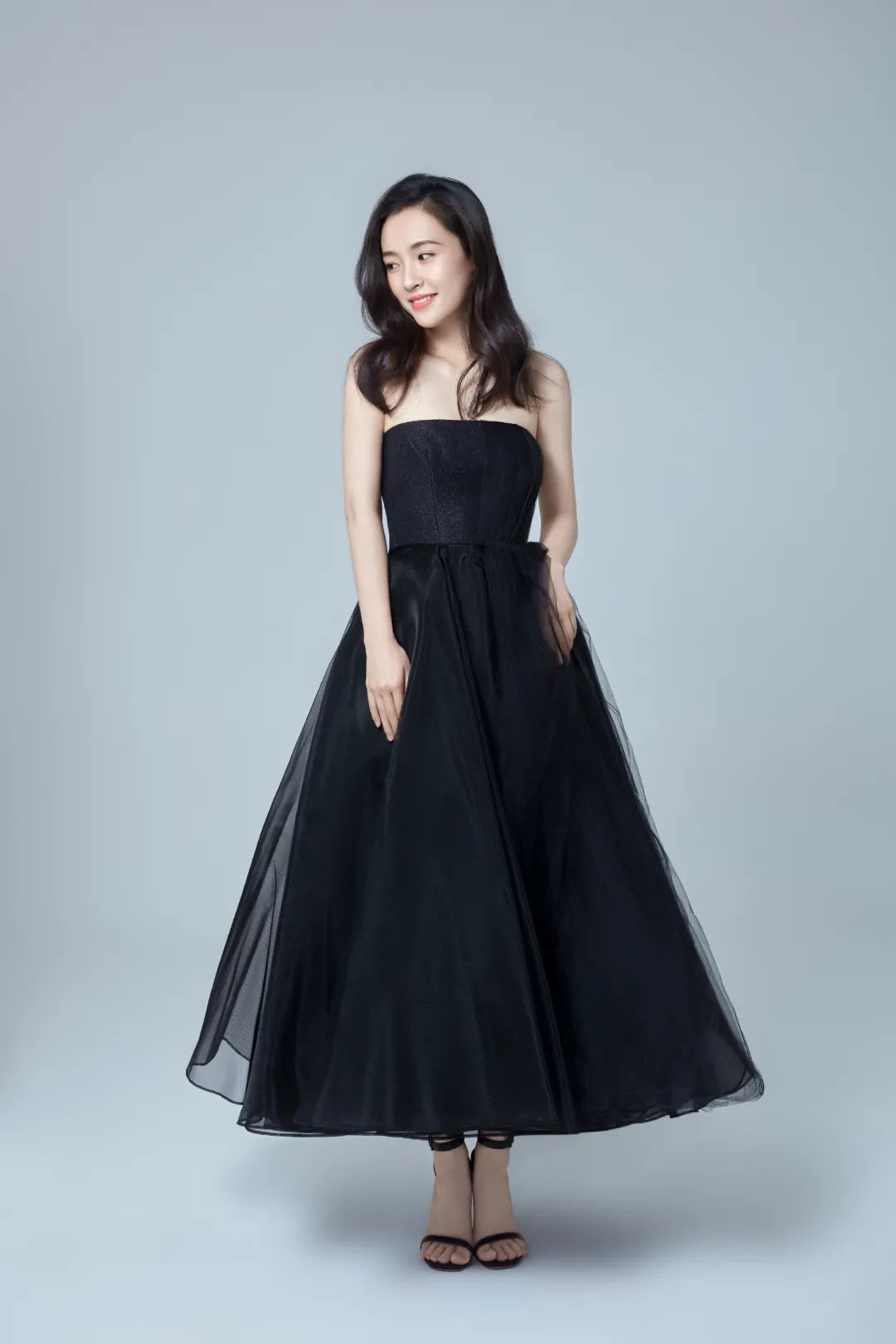 Yang Mi and Li Yifeng cooperate again?Huang Xuxi kneels and licks the ...