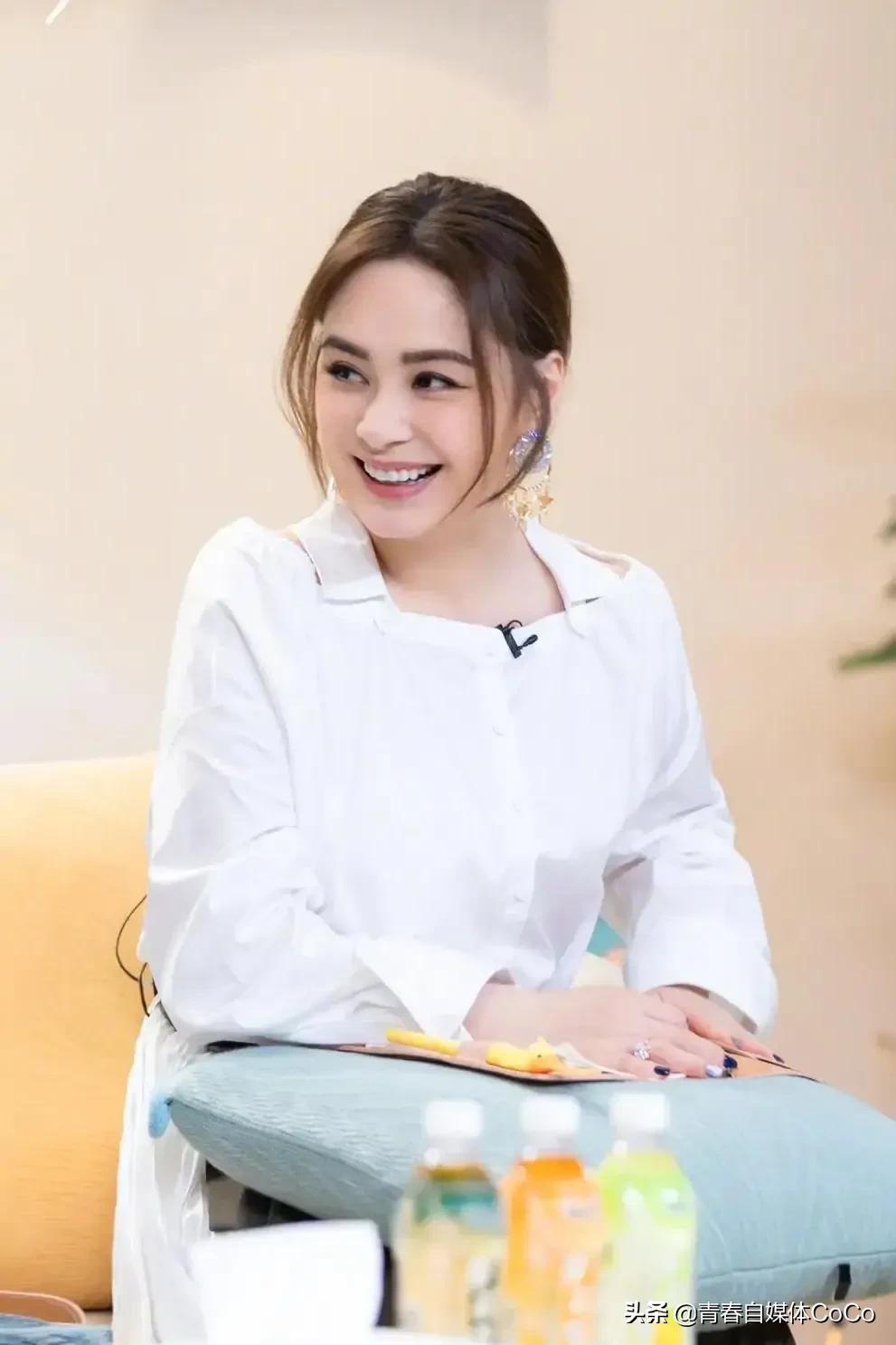 Actress wallpaper selection / Zhong Xintong, still so beautiful - iNEWS