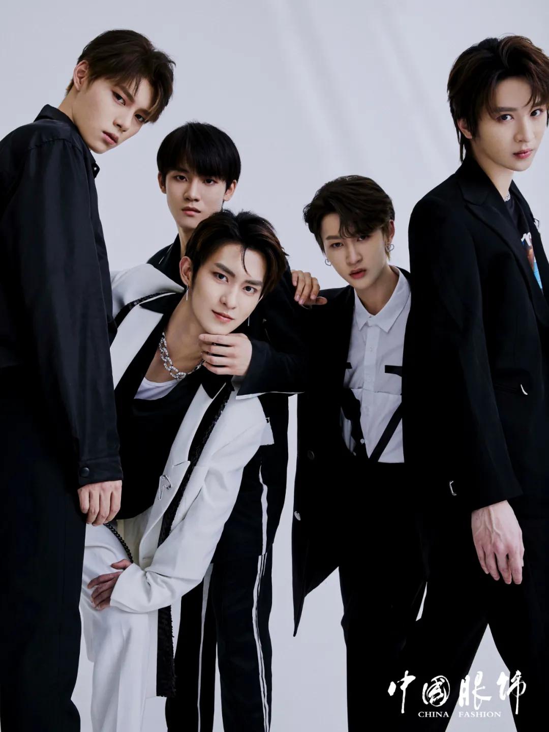 HIGH5: Backlight, keep blinking - iNEWS