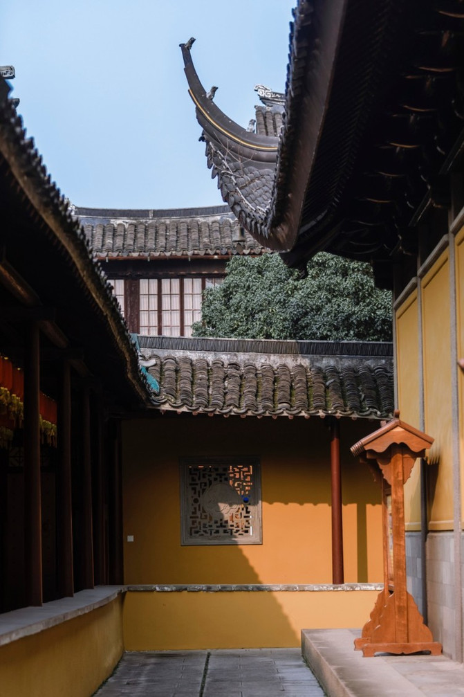 Suzhou Travel Notes: Lingyan, Mountain Temple - iNEWS