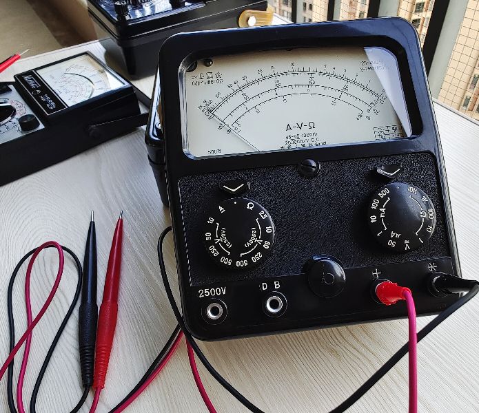 The first watch for radio enthusiasts!The past and present of the ...