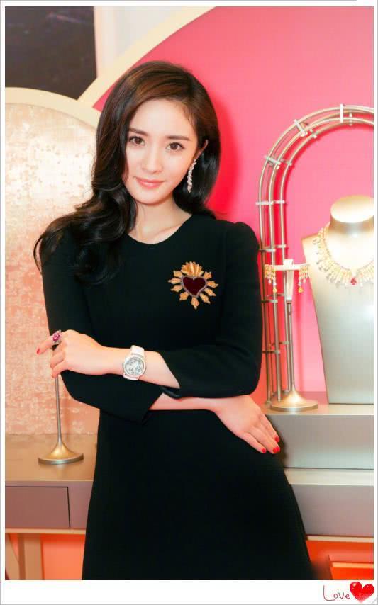 Yang Mi's "Queen Station" is outdated!Yang Ying's "Girl Station" is now ...