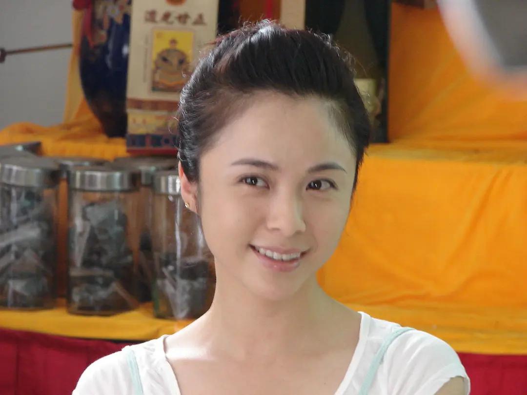 "He Xiangu" Yang Ruoxi: Fu Yiwei and Xu Jinglei used to match her, now ...