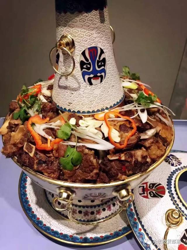 Xinjiang soil hot pot, full of fragrant, nutritious and delicious - iNEWS