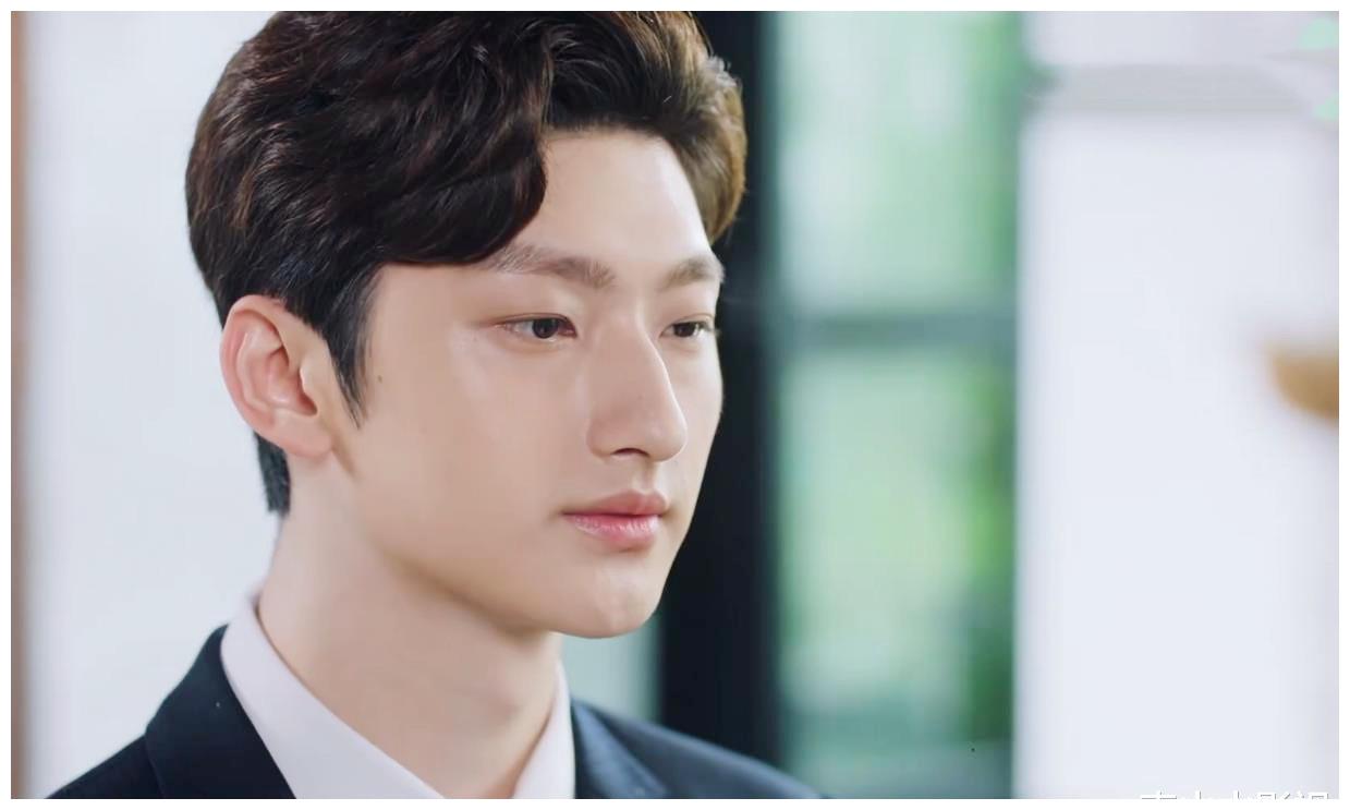 The two behind-the-scenes boss endings of "I accidentally picked up love" nearly killed Ling Yue ...