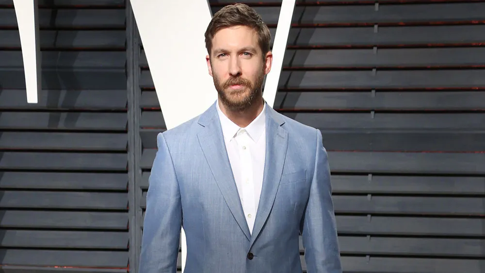 Transformed from a supermarket worker into an electronic golden boy ...