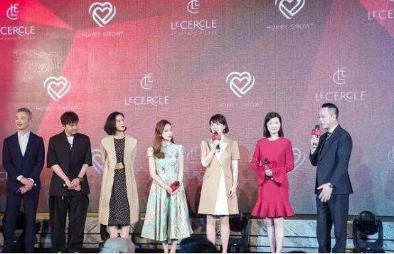 The six major hosts of Dragon TV were severely punished. Cao Kefan and ...