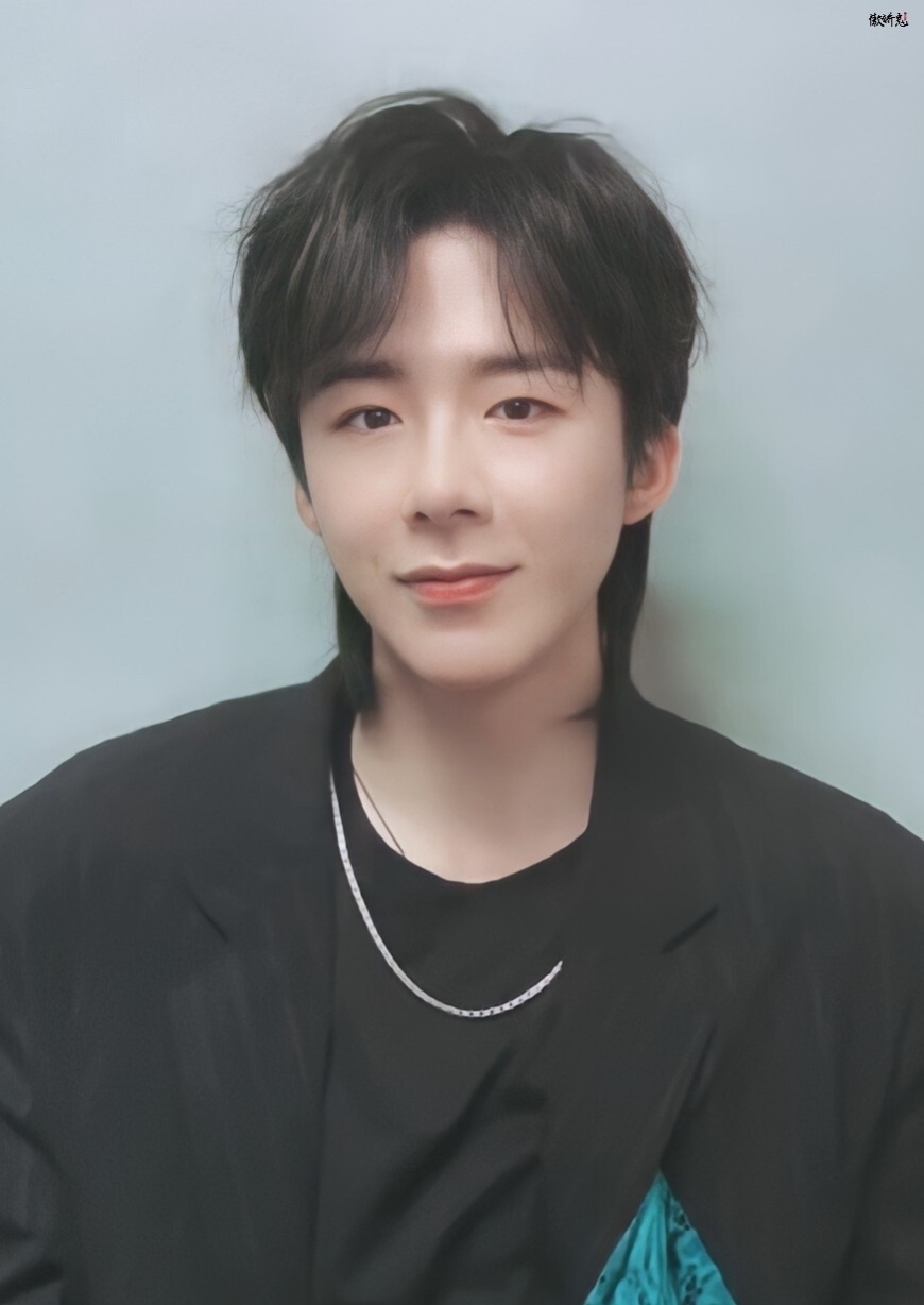 Liu Yuning realized his dream from the ugly duckling to the white swan ...