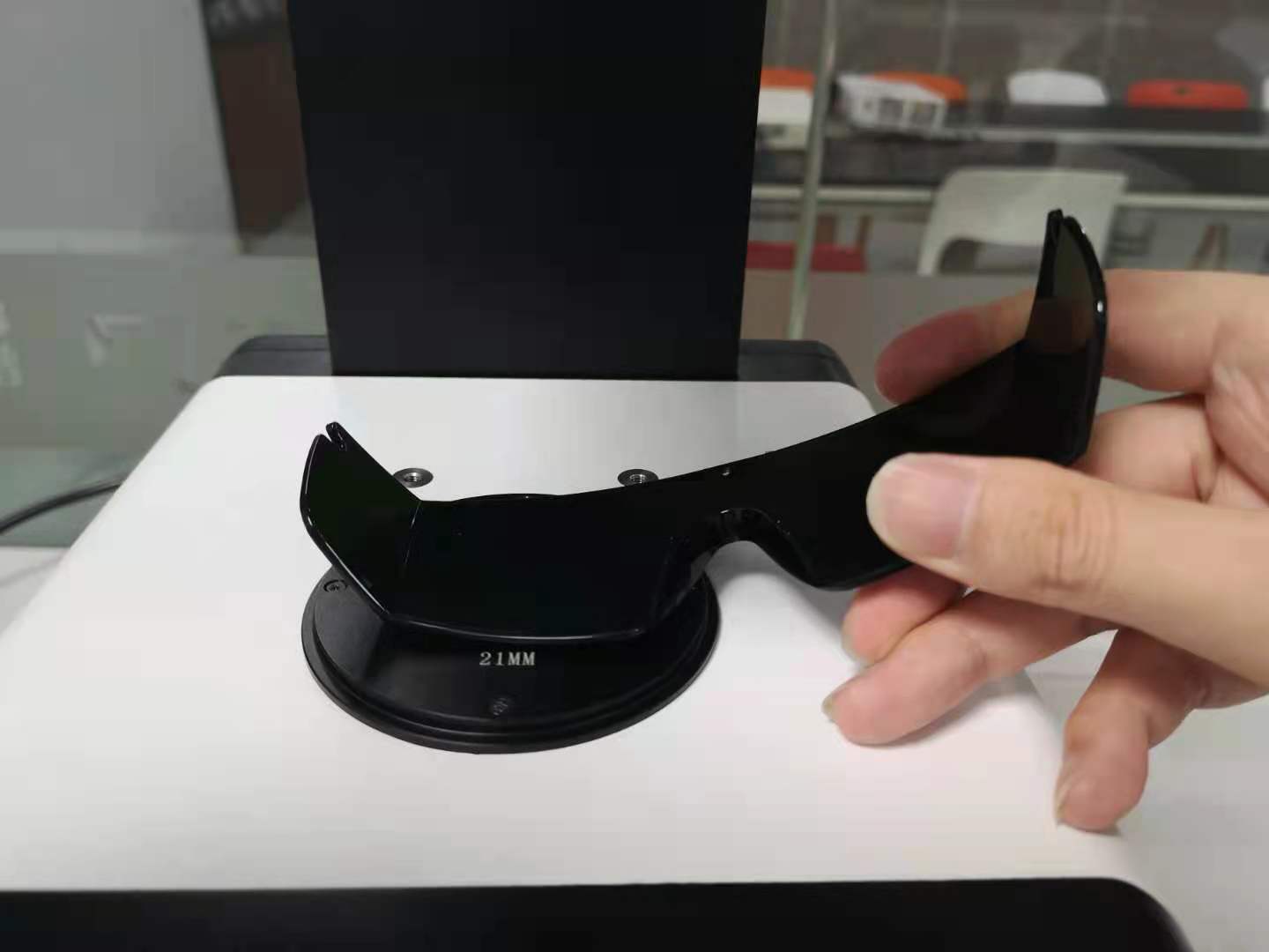 How to test the haze of glasses lens/helmet goggles lens - iNEWS