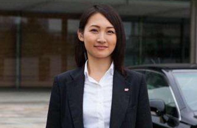 The female bodyguard of the Japanese Prime Minister, proved to be able ...