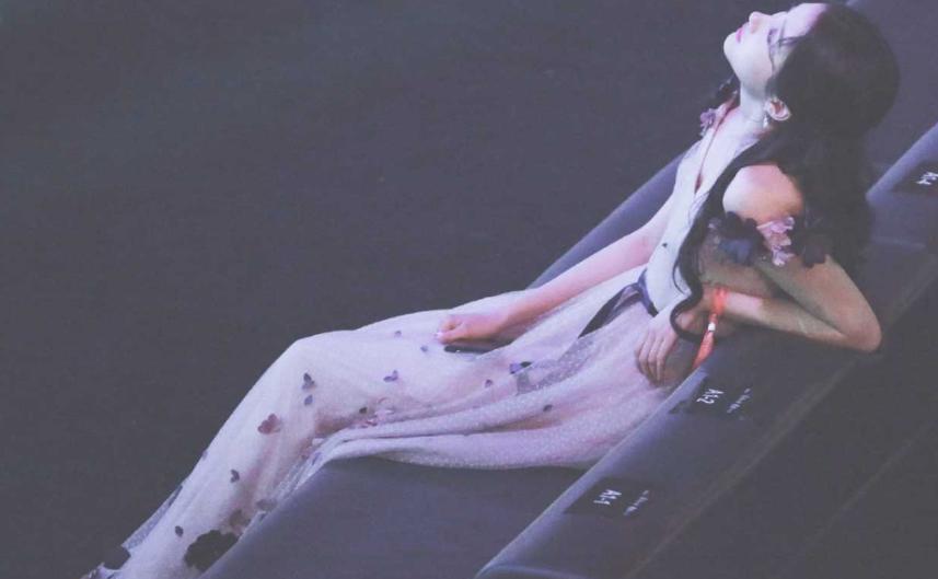 How strong is the story of the female star?Ni Ni is okay, Xu Jiaqi is really amazing - iNEWS