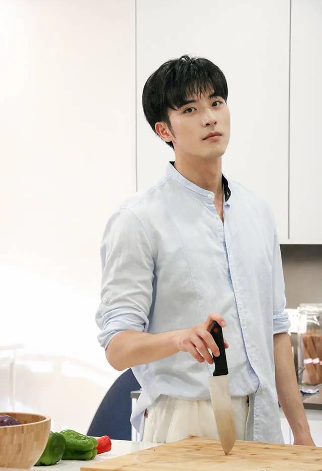 Xu Kaicheng's development?Chen Feiyu and Ouyang Nana? - iNEWS