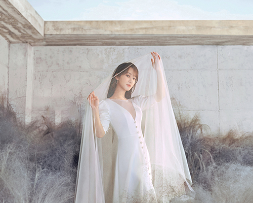 The wedding dresses of Tan Songyun, Yang Zi, Tang Yixin, Jin Chen and ...