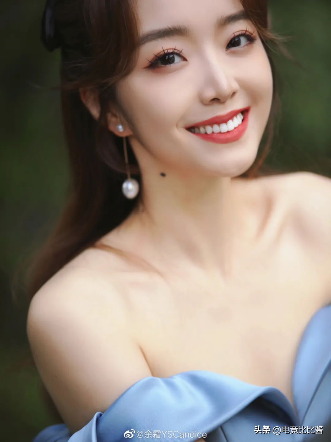 Jackeylove celebrated his girlfriend's birthday on the yacht, the eldest brother-in-law was ...