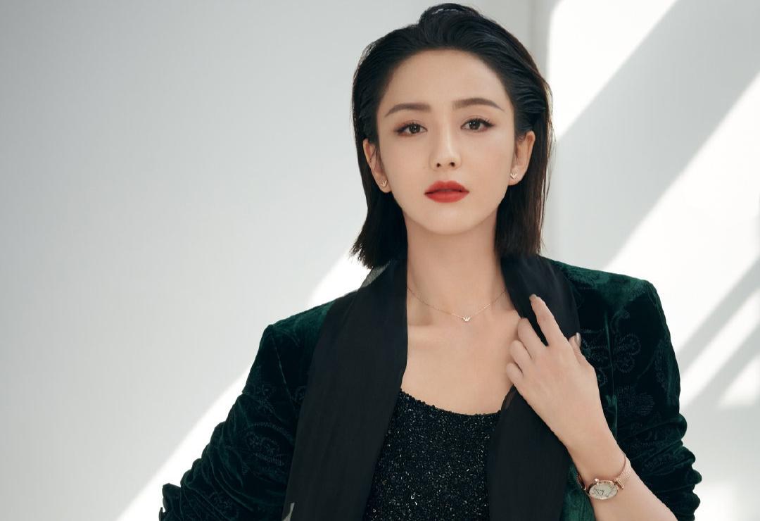 The star under the lens of "Through the Spring Festival Gala": Yang Mi ...