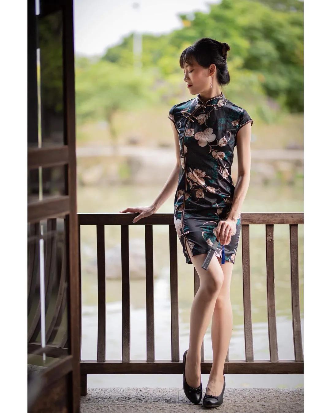 "Qipao Control" The first shot of the beautiful cheongsam beauty - iNEWS