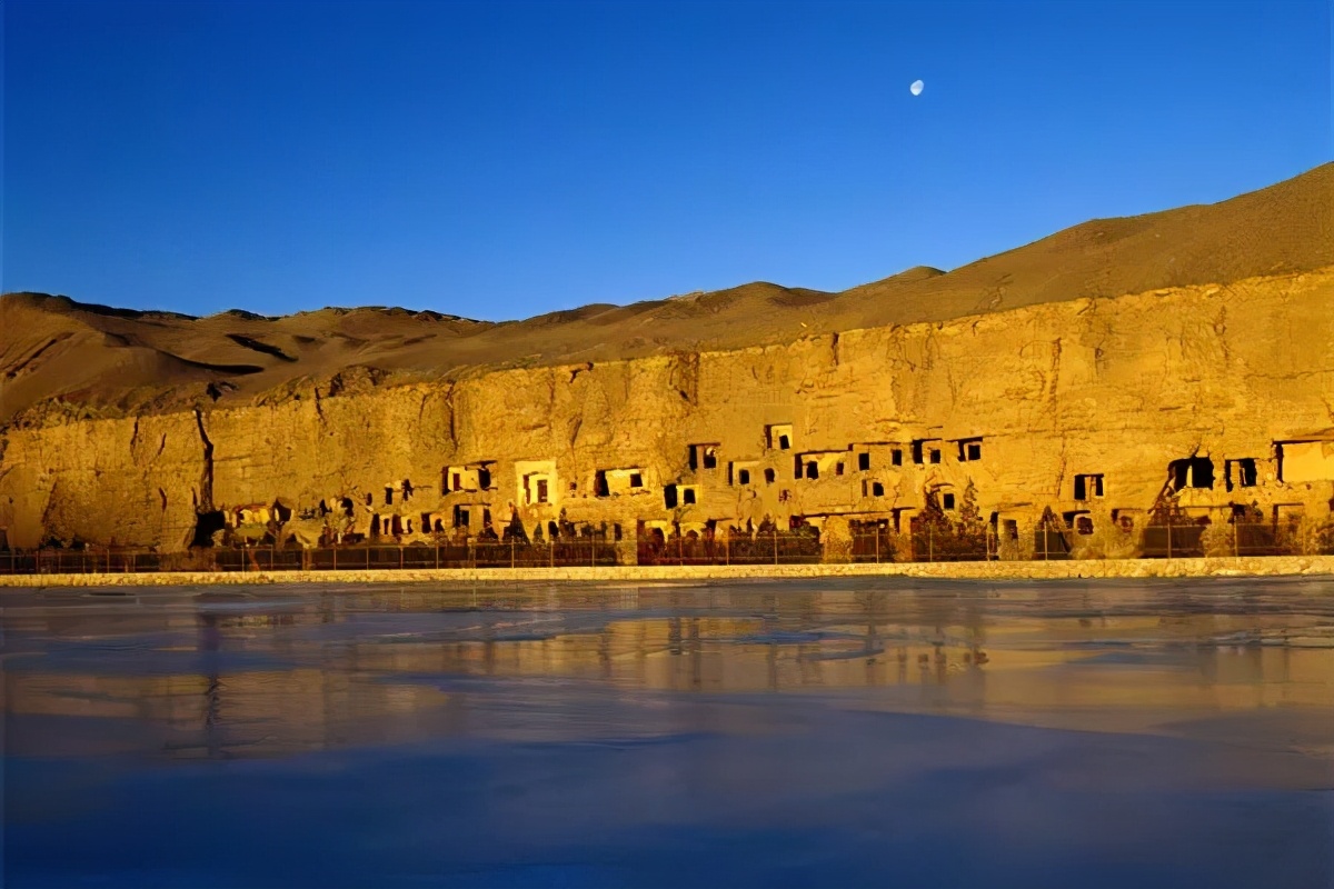 A hidden munitions warehouse on the Shule River in the ancient city of ...