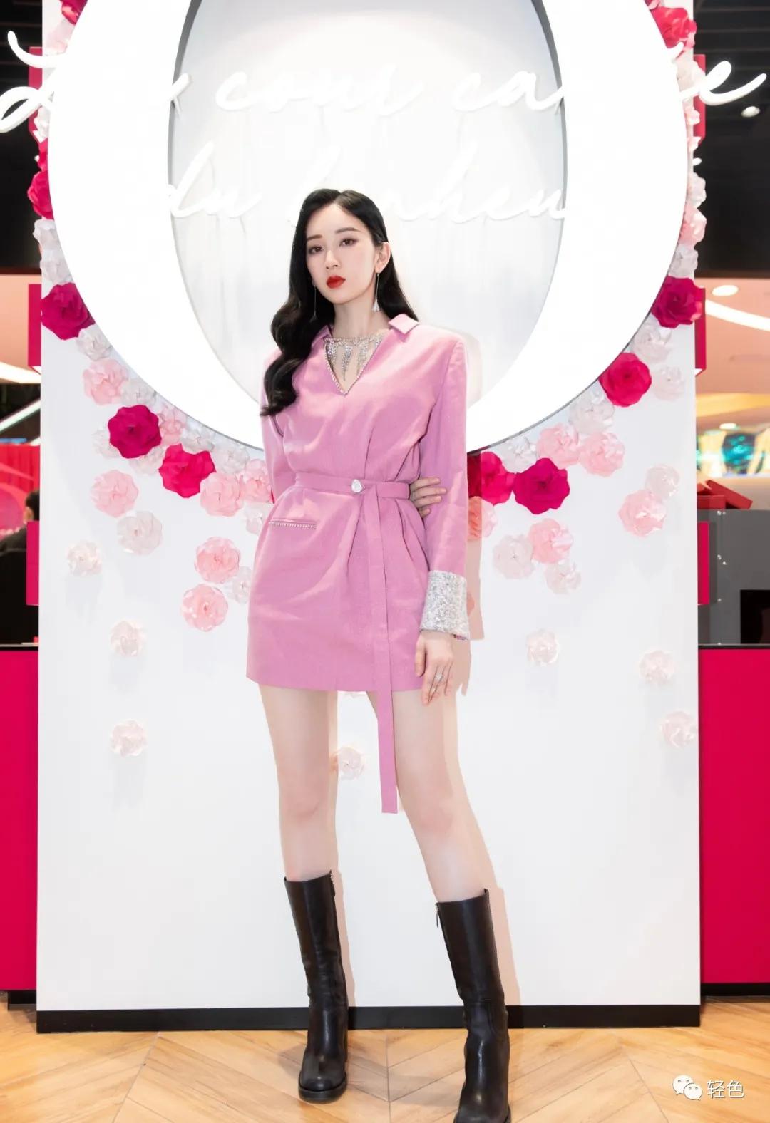 Liu Lingzi is a light mature woman, her milk is tender and watery - iNEWS