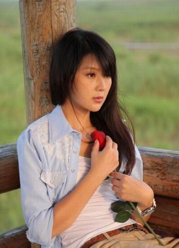 "Jade Lady Head" Zhou Huimin's bleak and wealthy road is even more exciting than Gan Wei - iNEWS